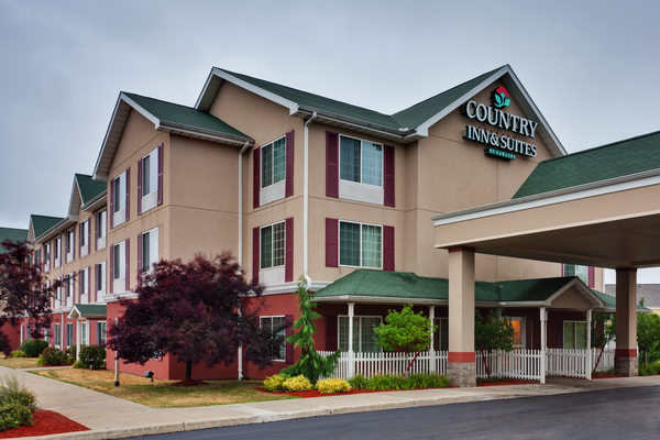 Hotels and other lodging in and near Erie